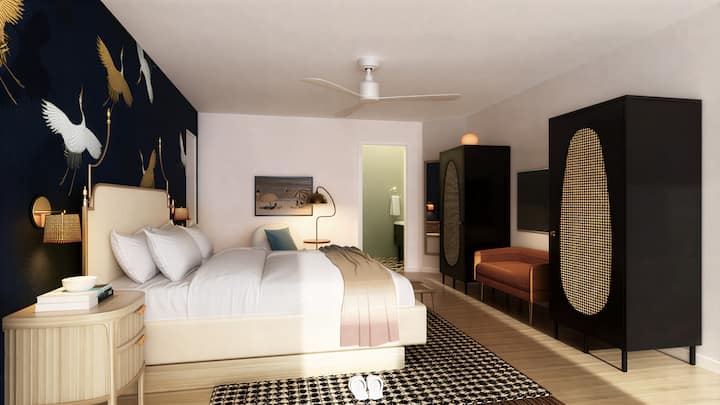 Family Beach Retreat! Bikes, Gym & Pool Access! - Santa Barbara, CA