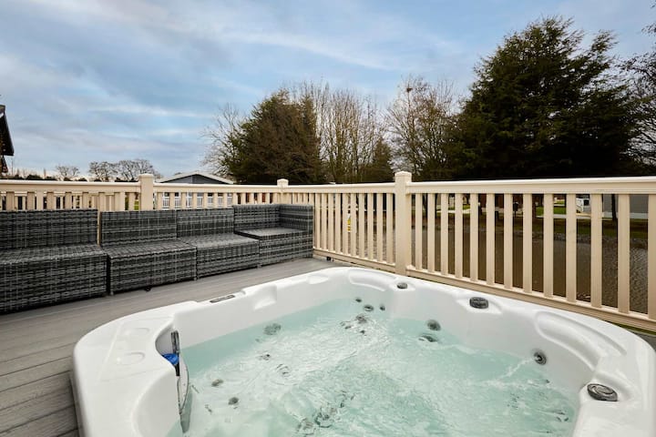 Host & Stay | Lakeshore Lodge - Pocklington