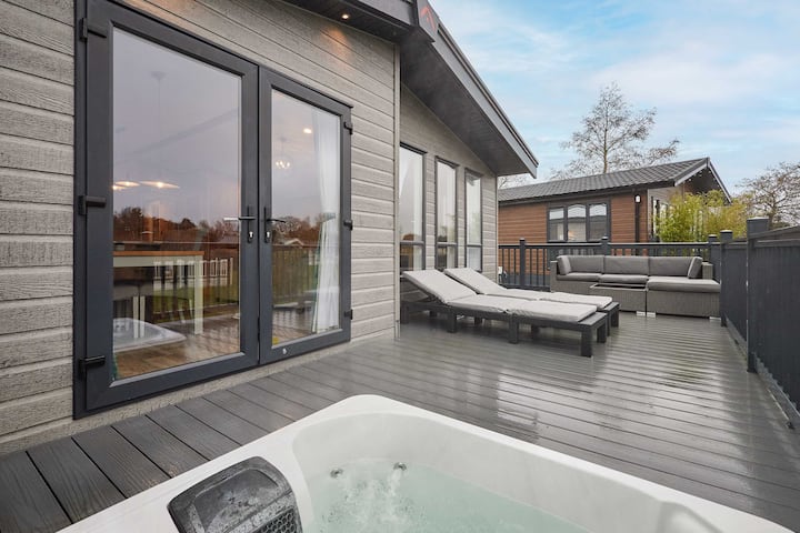 Host & Stay | Sandy Lane Lodge - Pocklington