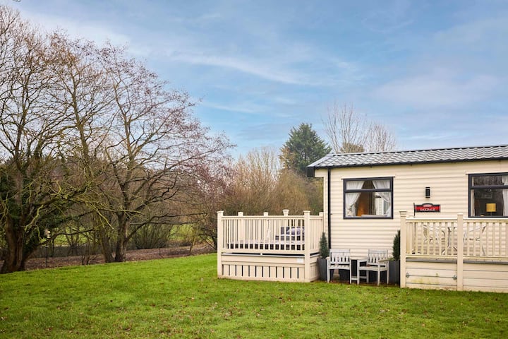 Host & Stay | The Major Oak Lodge - Pocklington
