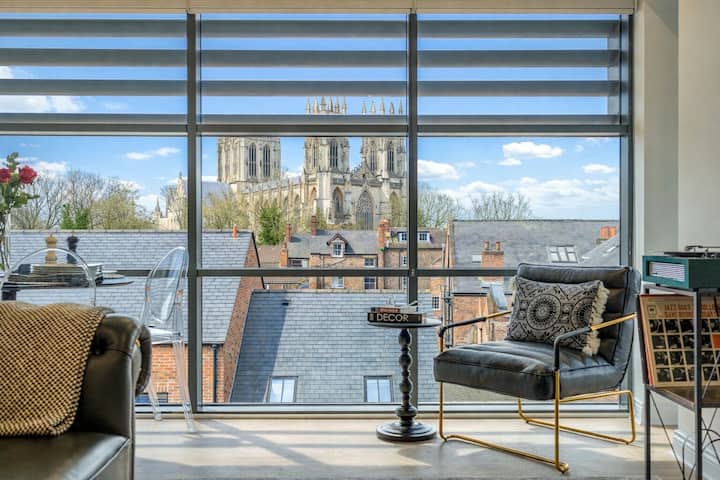 9 Aspire - York Art Gallery