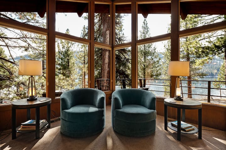 Classic Donner Lakefront Cabin With Stunning Views - Truckee, CA
