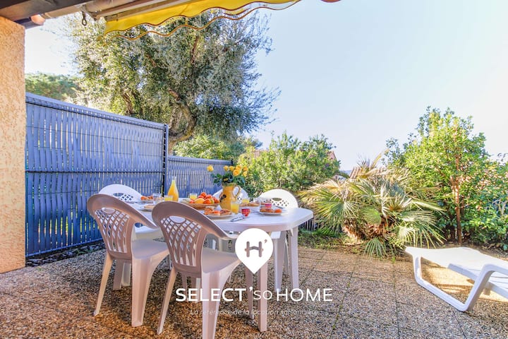 Mazet Avec Piscine Au Lavandou Par Selectsohome - Le Lavandou