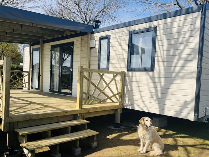 Mobil-home Pour 6 Personnes Avec Terrasse - Landevieille