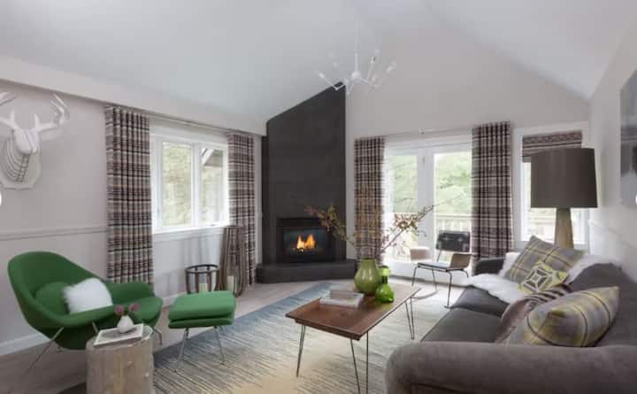 Romantic Vermont-style Room For Cozy Nights - Stowe, VT