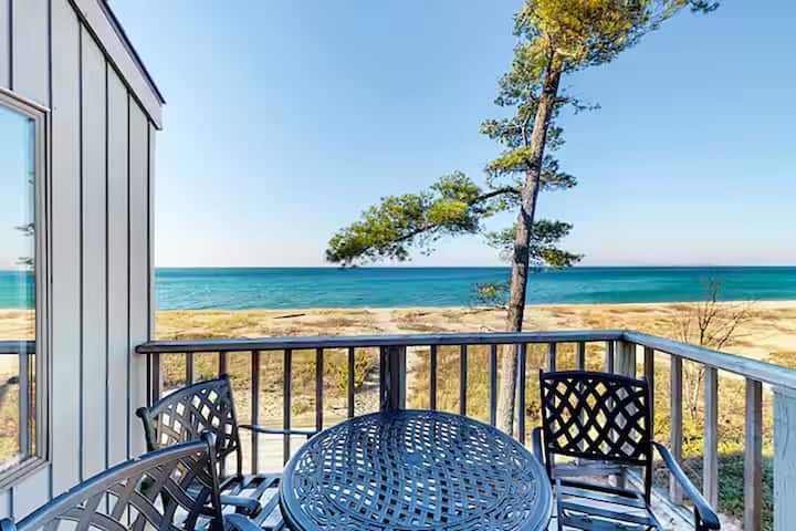 Beachfront Escape On Lake Michigan - Glen Arbor, MI