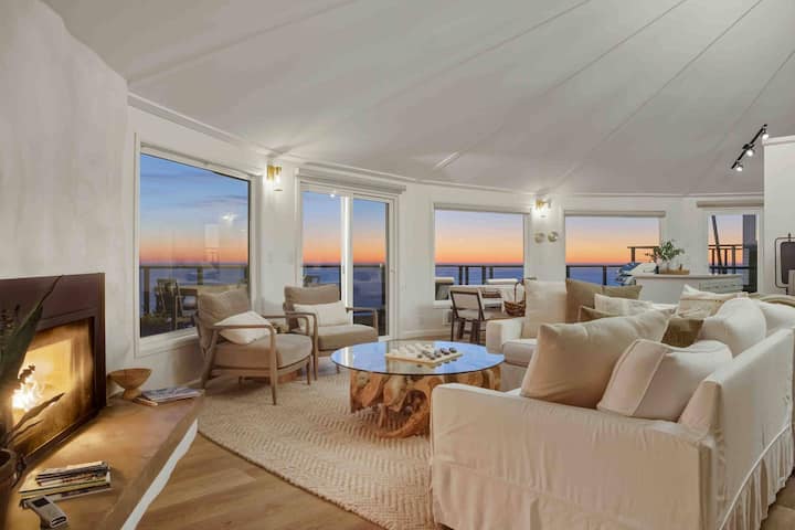 Luxe Oceanfront Perch W/ Three Arch Rocks Views - Cape Meares