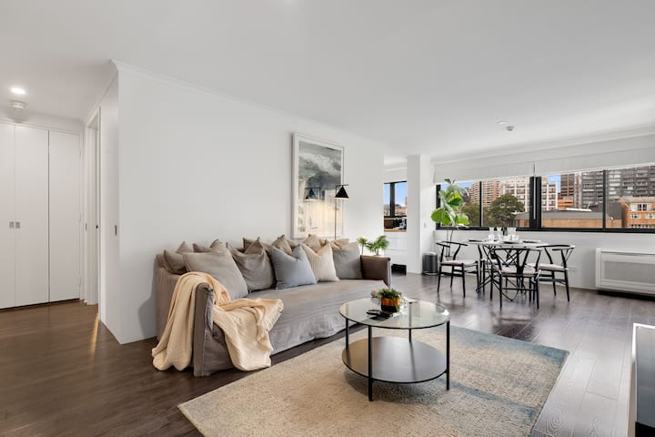 City Fringe Escape – Views Over Hyde Park - North Sydney