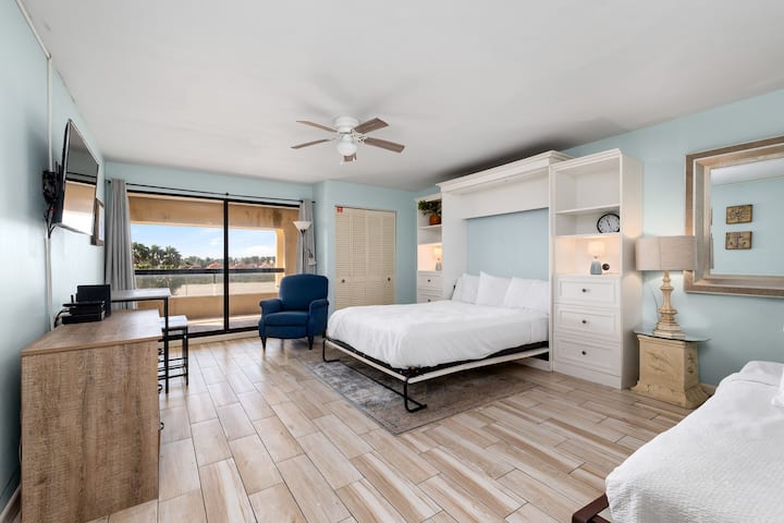 Cute Bayside Studio #42 - South Padre Island, TX