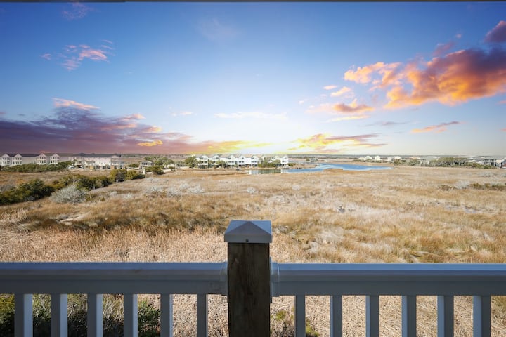 Surf City Sunrise Vista Suite -Pool-elevator-beach - Surf City, NC