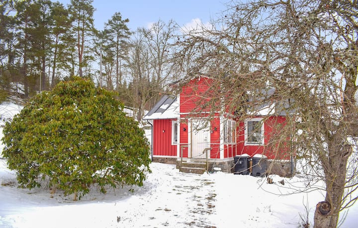 Nice Home In Ronneby With Wifi - Ronneby