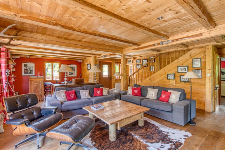 Chalet Authentique, Spa, Piscine Intérieure - Champéry