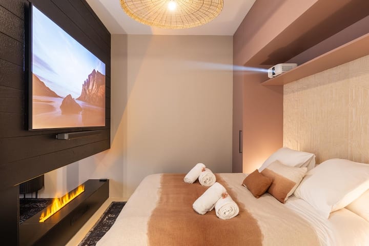 Host Inn Velvy Suite Celestins - Jaccuzi & Cinema - Lyon