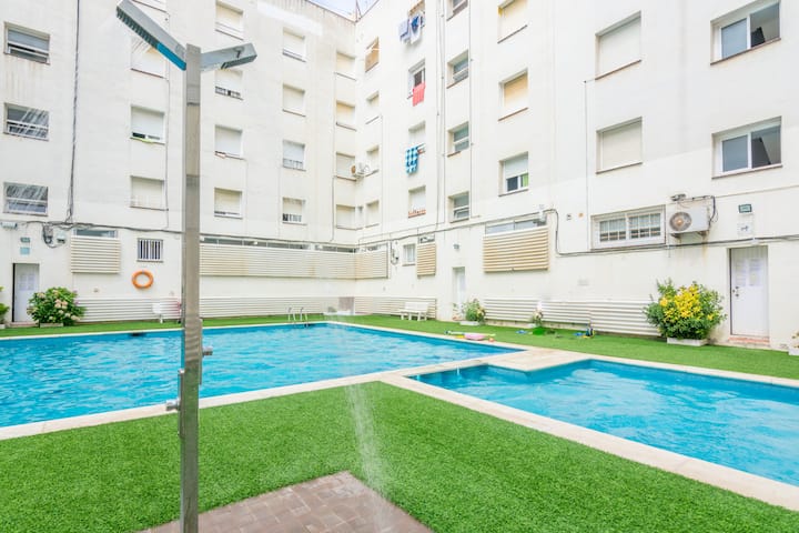 Homeholidaysrentals Olimpia - Costa Barcelona - Pineda de Mar