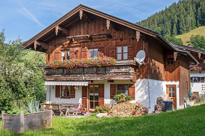 Wilder Kaiser Holiday Flat In Zuhäusl, 72 M² - Aschau im Chiemgau