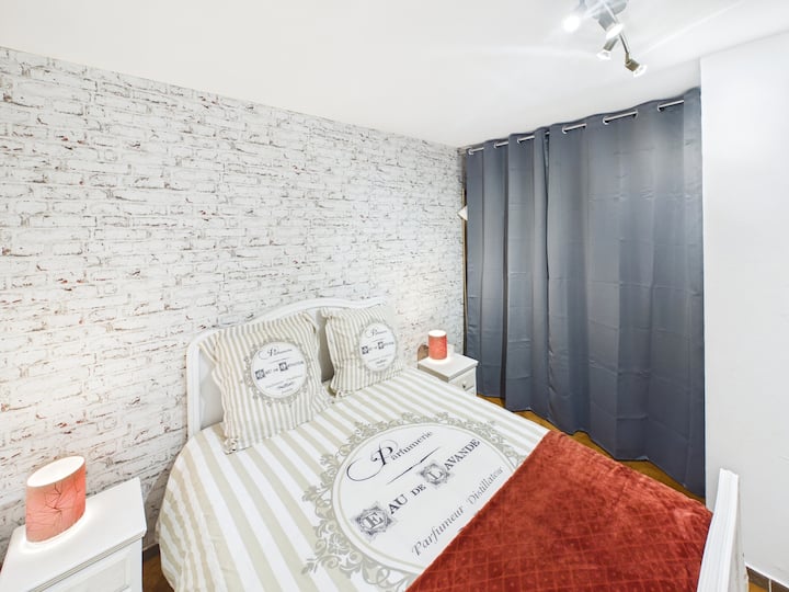 Le Bouchon De Champagne - Troyes