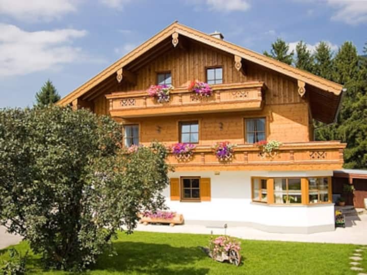 Holiday Flat, 100 Sm, Balcony, Kitchen, 3 Bedrooms - Ruhpolding