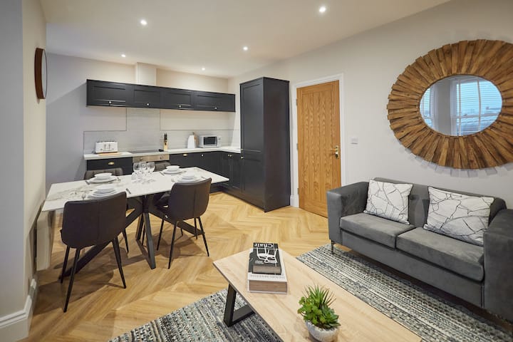 Host & Stay | Flat 1 @ Temperance House - Saltburn-by-the-Sea