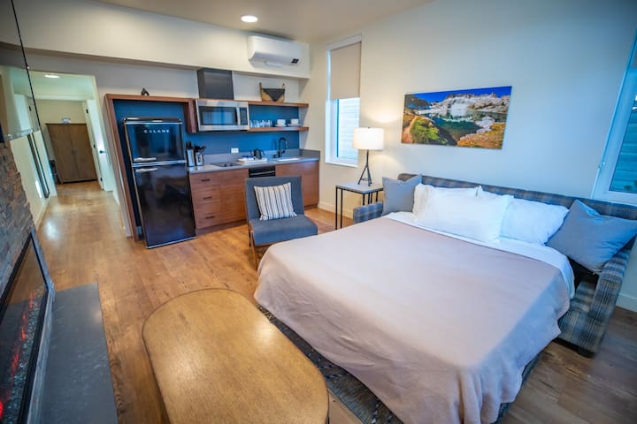 Room For Weekend Getaways Near Mountains - Mammoth Lakes, CA