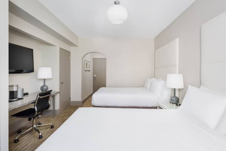 Double Beds | Breakfast Included. No Cleaning Fee - Chicago, IL