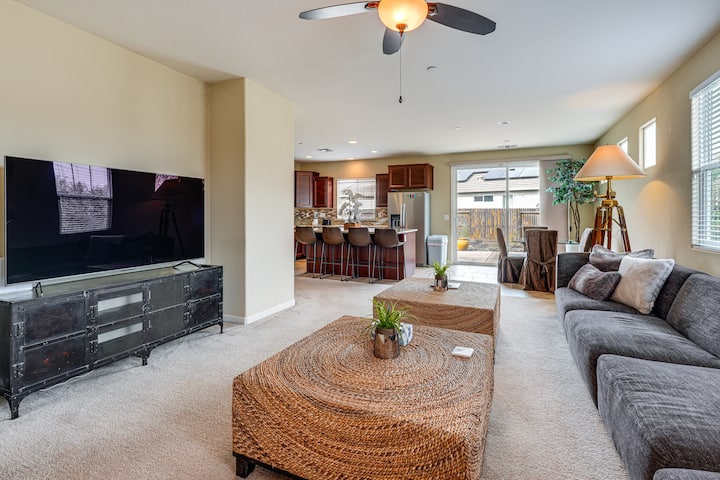 Sophisticated Sanctuary: 8 Mi To Lodi Wineries! - Stockton, CA