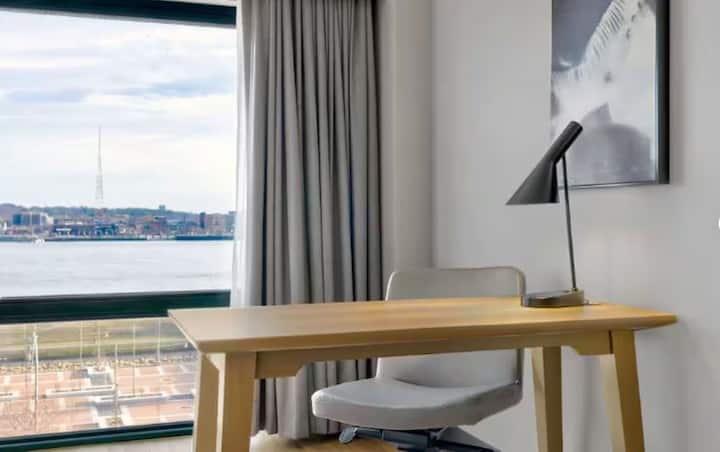 2 Prime Downtown Stay - River Nights & City Lights - Davenport, IA