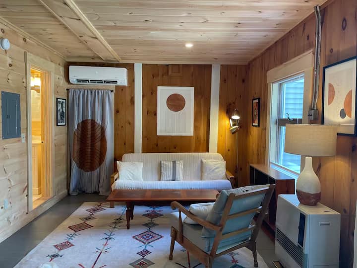Maine Street Retreat | Pet Friendly | Intown - Rangeley, ME