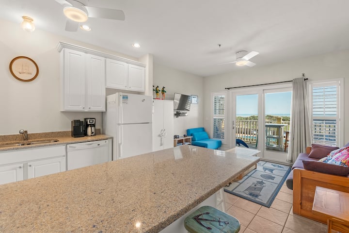 Reel Life: Oceanfront Condo | Elevator | Pool - Hatteras, NC