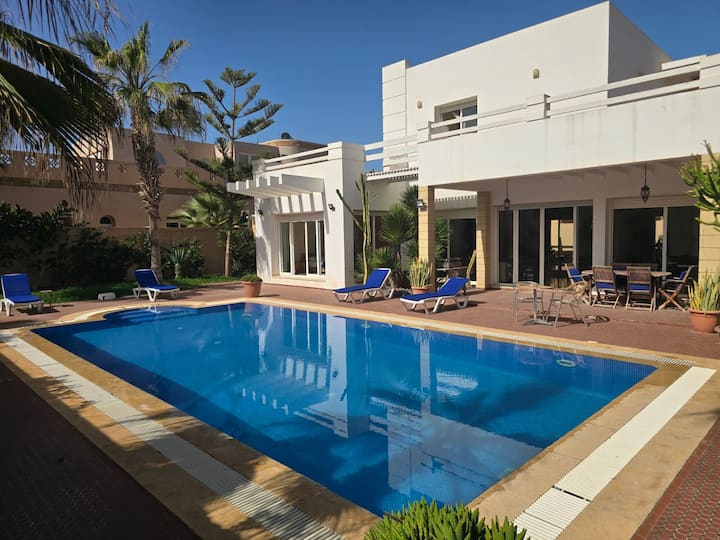 Garden View Villa, 3 Bed, 2 Bath, Pool, Near Beach - Mirleft