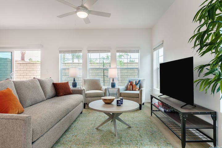 Resort Pool + Firepit + Hot Tub + Gym • Summerwell - La Quinta, CA