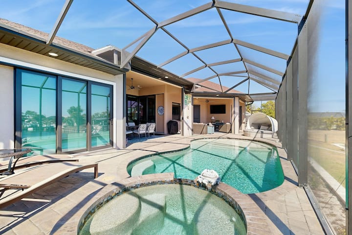 3 Br | Private Dock, Pool And Spa, Lanai, Wifi - Punta Gorda, FL