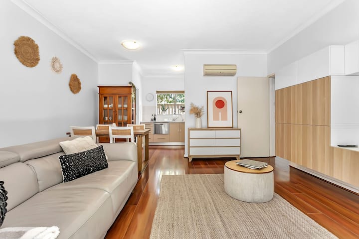 Secure Suite | Gated Complex, Courtyard, 5 Min Cbd - Blackwood