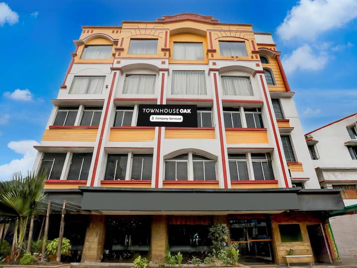 Super Townhouse Oak Dhanbad Près De Sslnt - Dhanbad