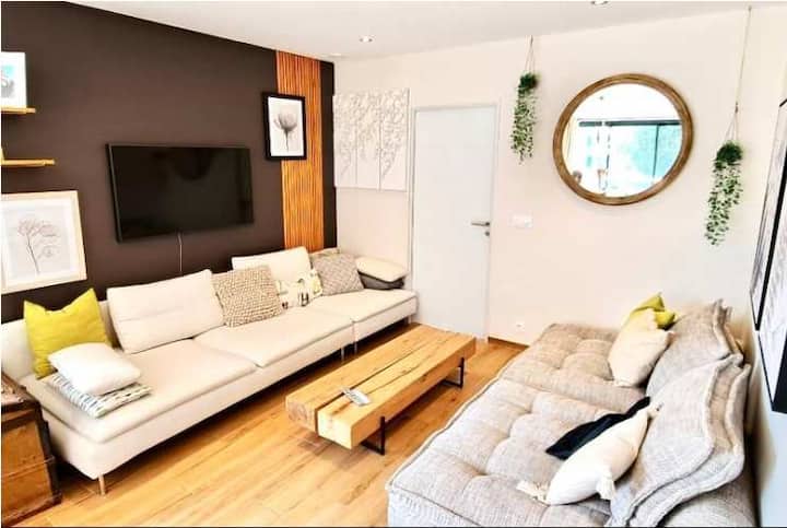 Azure Escape –  Villa On The French Riviera - 안티베