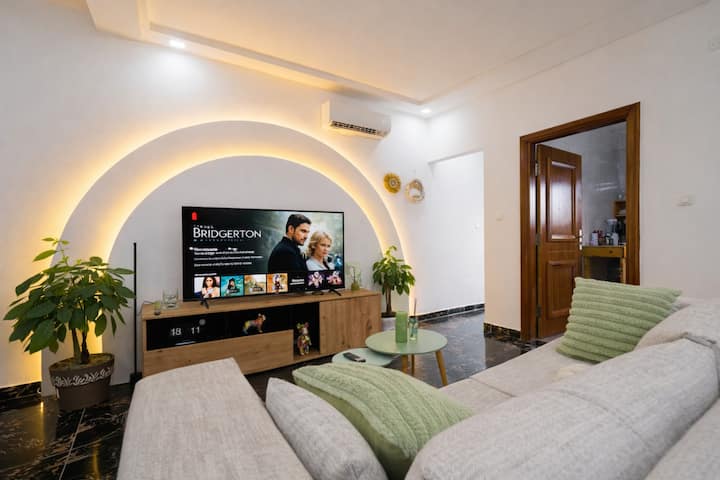 King Bed | Pool | Wi-fi | Self Check-in | Parking - Abidjan