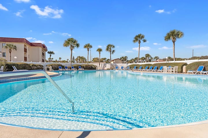 Tidal Terrace L Heated Pool L Steps To Beach! - St Augustine Beach, St. Augustine