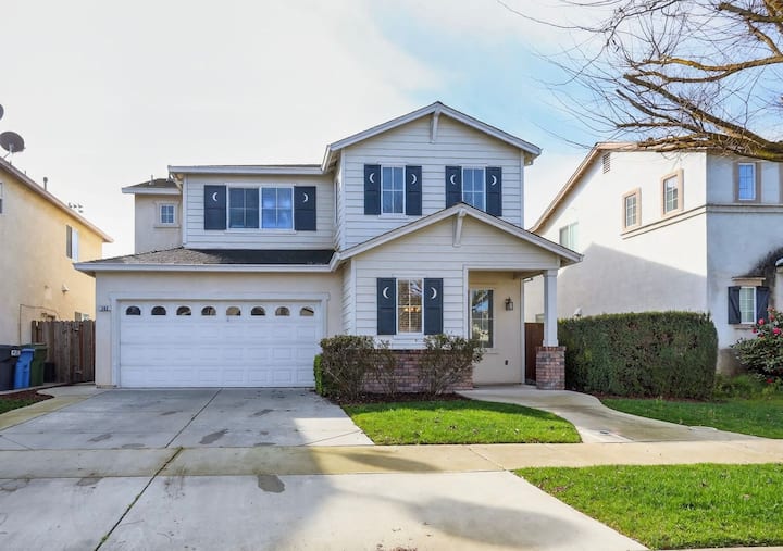 Meander Retreat | Turlock - Turlock, CA