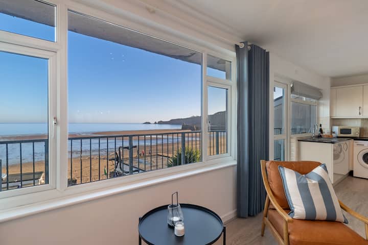 Sea View Apartment - Sea Front Apartment - Saundersfoot