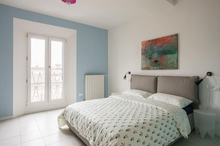 Saragozza Apartment 8: Bright And Central Flat - Bologne