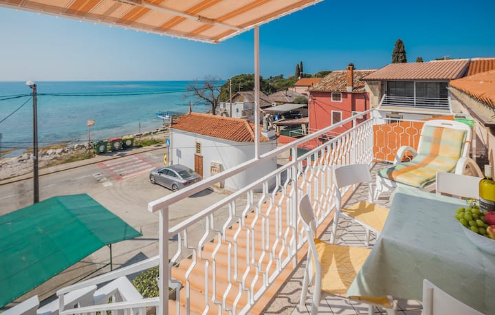 1 Bedroom Beautiful Apartment In Zambratija - Umag