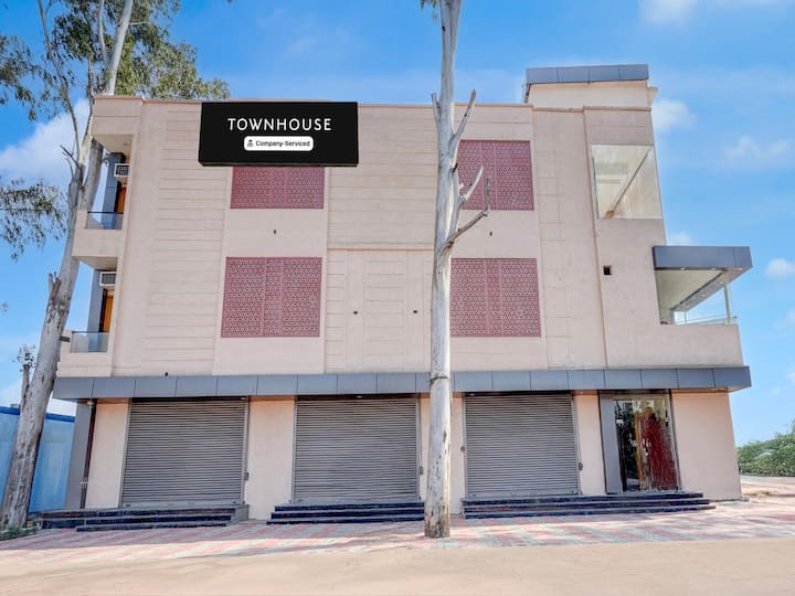 Maison De Ville Contournant Roorkee - Roorkee