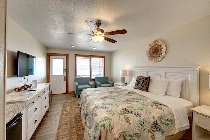 Oceanfront King Top 624 - Buxton, NC