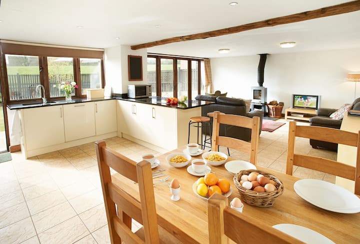 Hunters Moon - Sidmouth