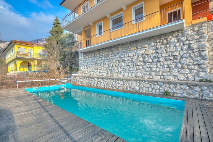 Villa Panorama 2 With Private Pool - Limone Sul Garda