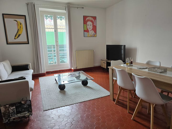 Appartement 160m² Lumineux En Plein Cœur De Nîmes - Nîmes
