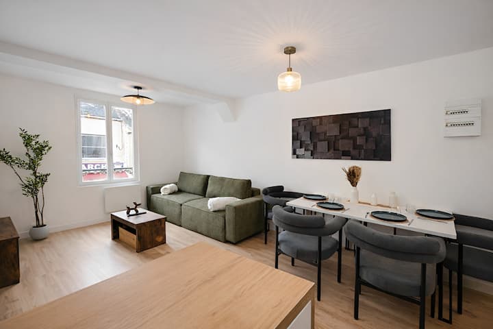 La Clé Des Sens - Duplex 4 Pers - Jacuzzi - Sens