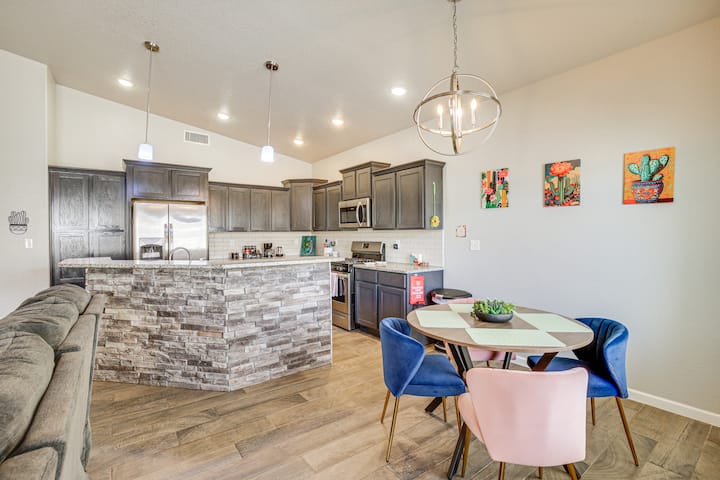 Near Parks & Venues: Upper Valley Family Home! - El Paso, TX