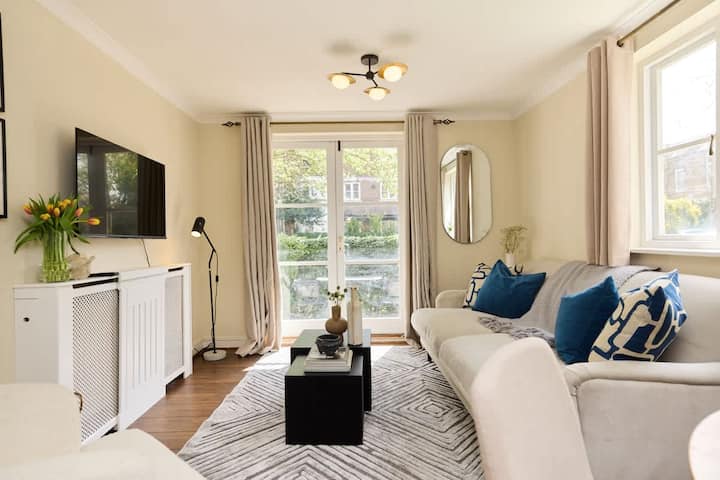 The Brompton Park Escape - Fulham