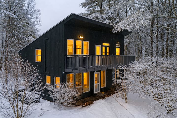 Seclusion And A Beautiful Hot-tub Nr Woodstock - Woodstock, NY