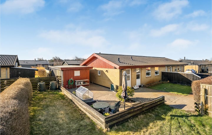 2 Bedroom Cozy Apartment In Skagen - Skagen